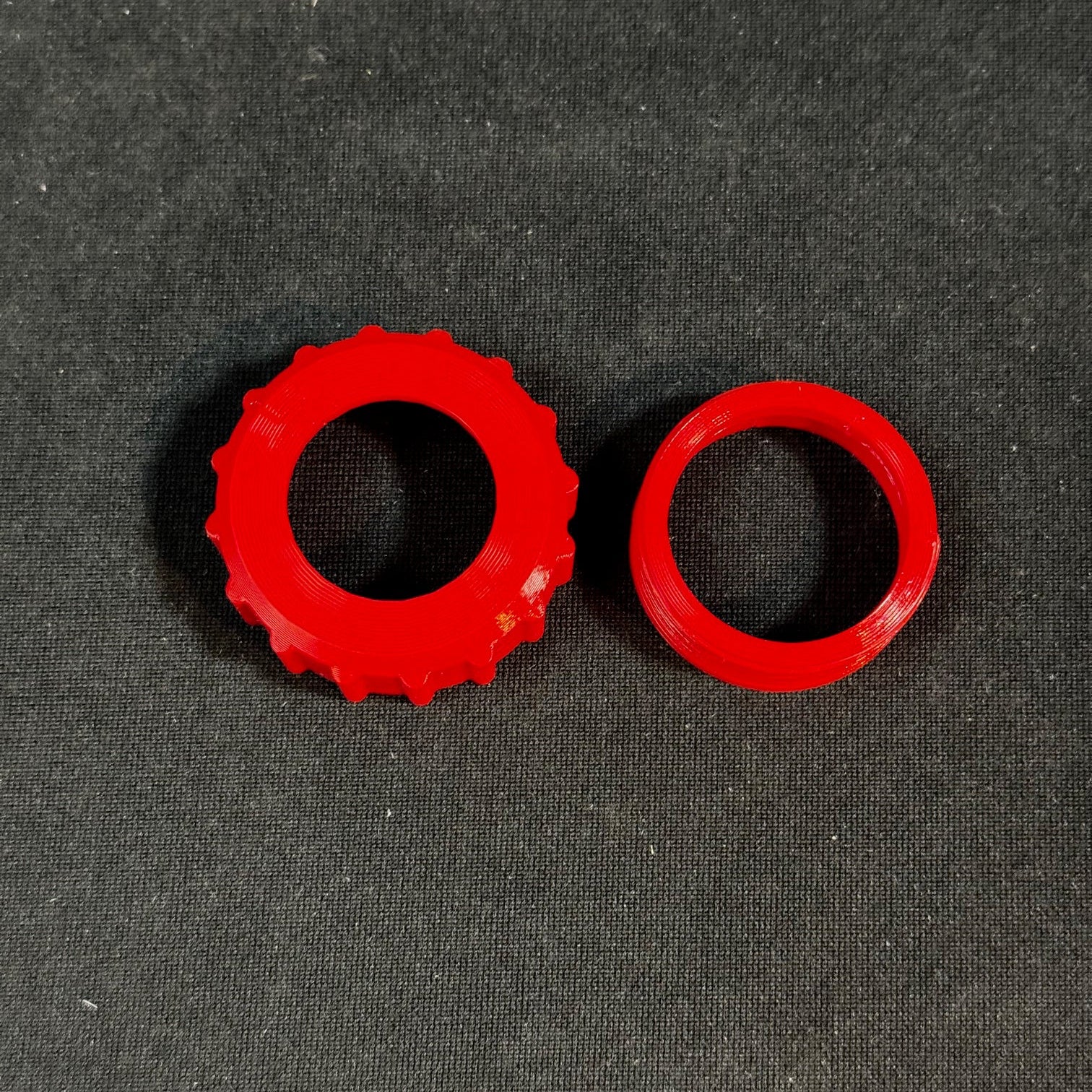 Gorilla™ Red 29mm Motor Retainer Set – North Coast Rocketry